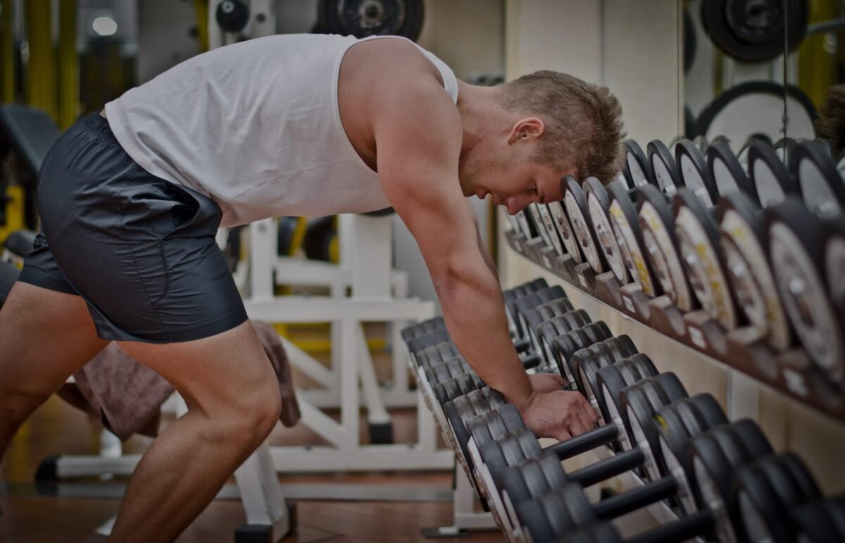 Dumbbell Romanian Deadlift (RDL): Form Guide & Benefits – Healthtost